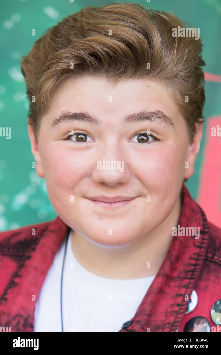 'Kubo and the Two Strings' Premiere Featuring: Zachary Rice Where ...