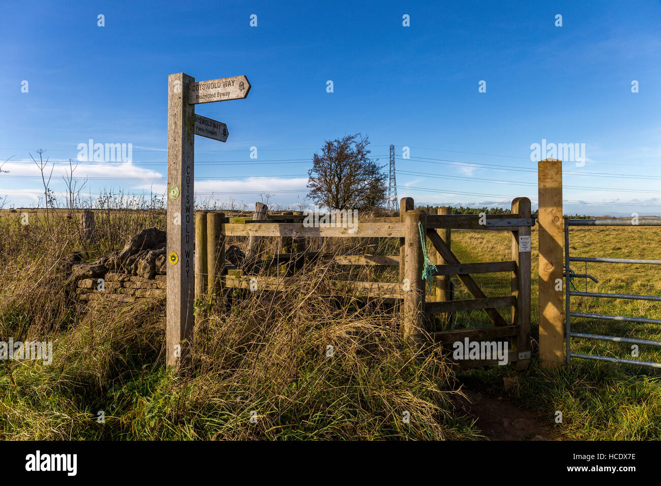 Cotswold way signpost hi-res stock photography and images - Alamy