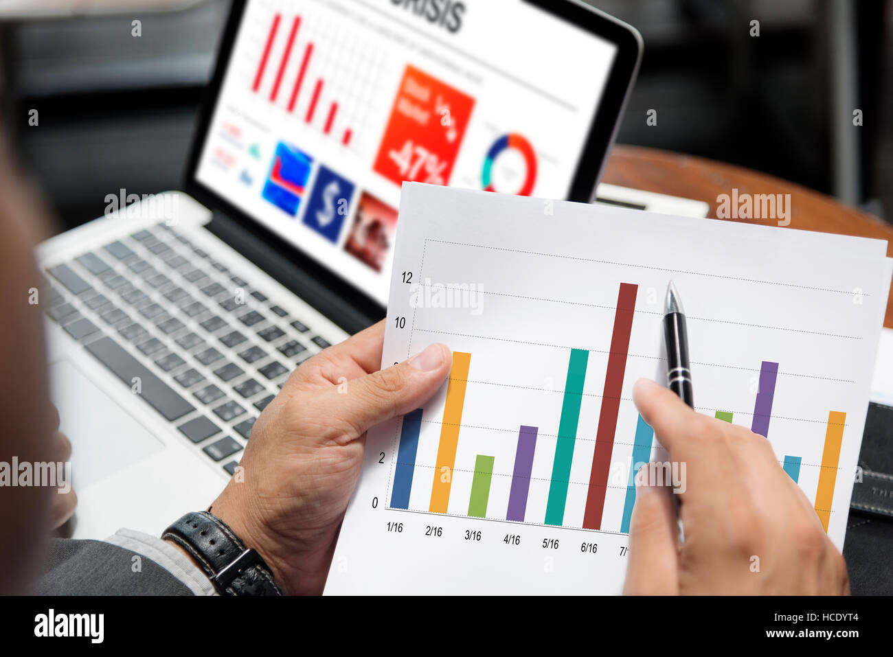 Business Graph Analysis Strategy Concept Stock Photo - Alamy
