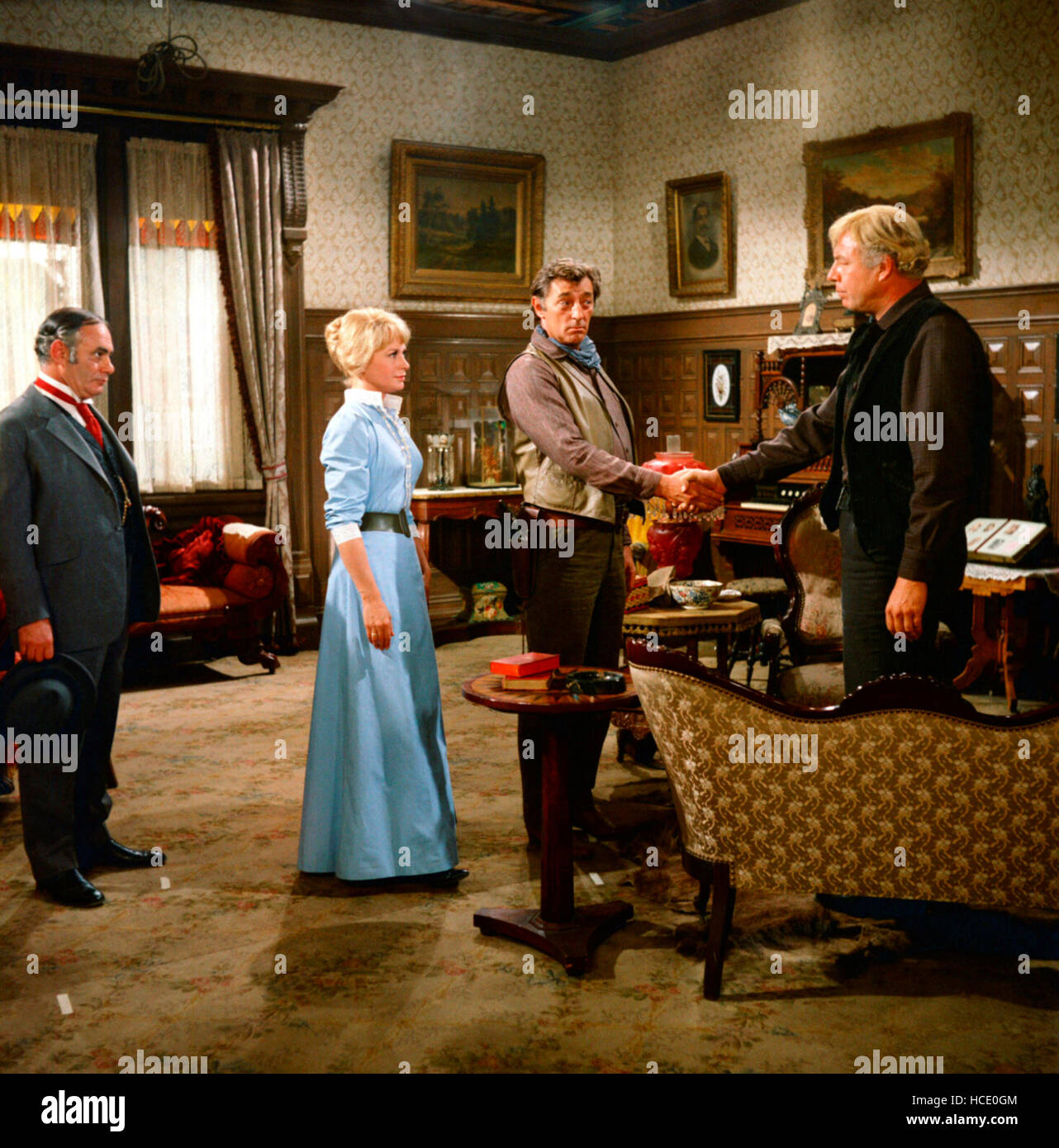 THE GOOD GUYS AND THE BAD GUYS, Martin Balsam, Lois Nettleton, Robert Mitchum, George Kennedy ...