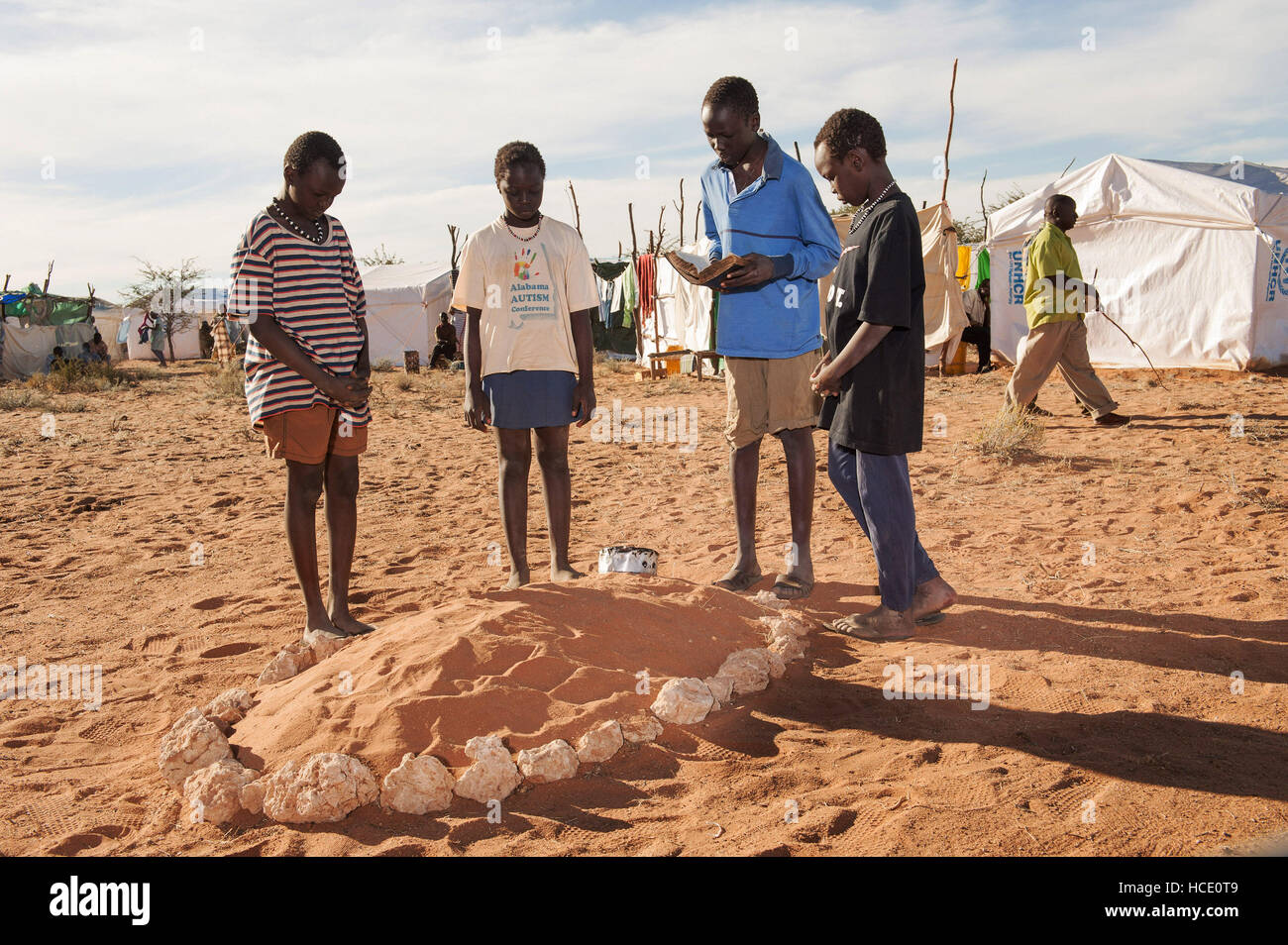 THE GOOD LIE, from left: Den Ajuet, Keji Jale, Thon Kueth, Peterdeng ...
