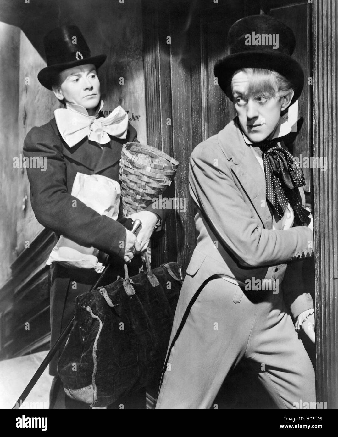GREAT EXPECTATIONS, from left: John Mills, Alec Guinness, 1946 Stock ...