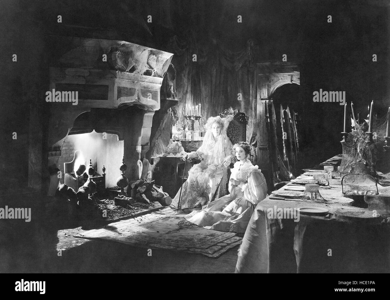 GREAT EXPECTATIONS, from left: Martita Hunt, Jean Simmons, 1946 Stock ...