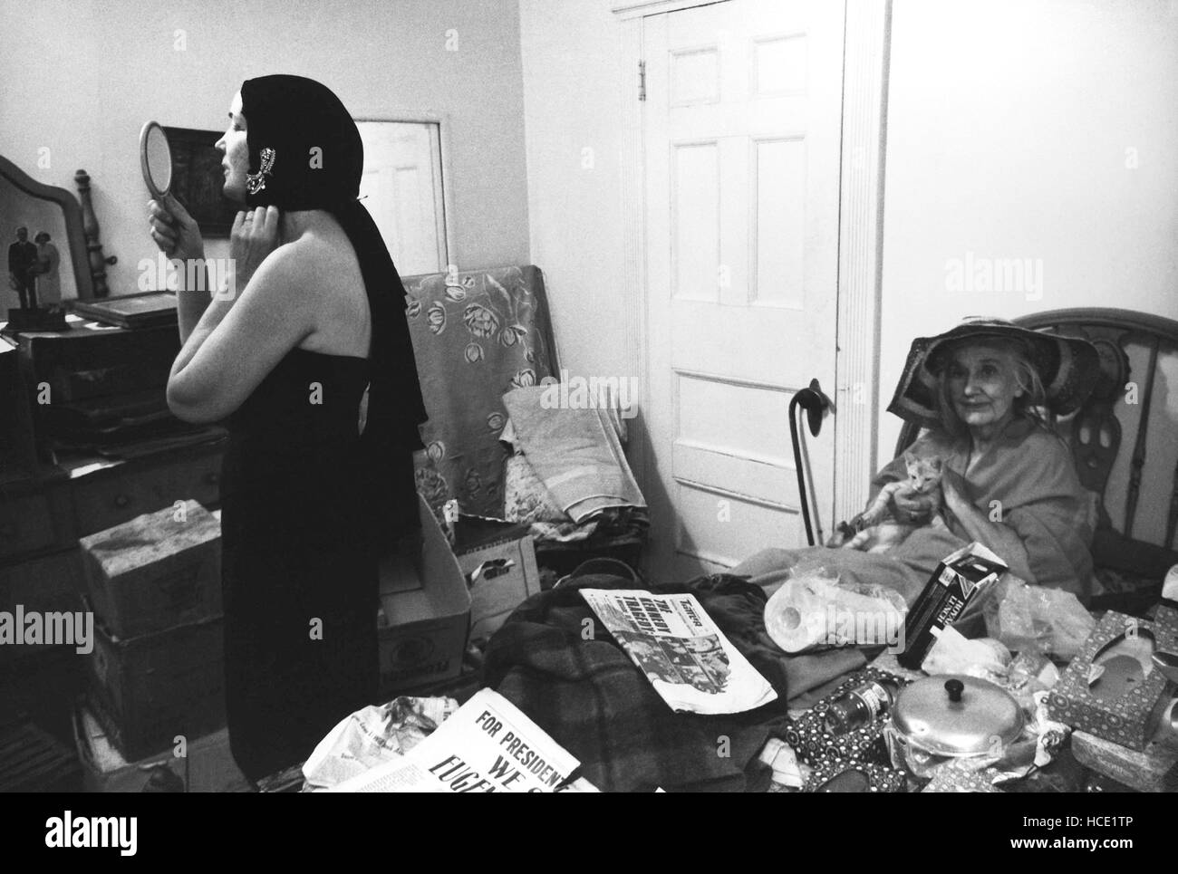 GREY GARDENS, 2015 re-release, l-r: Edith 'Little Edie' Bouvier Beale ...