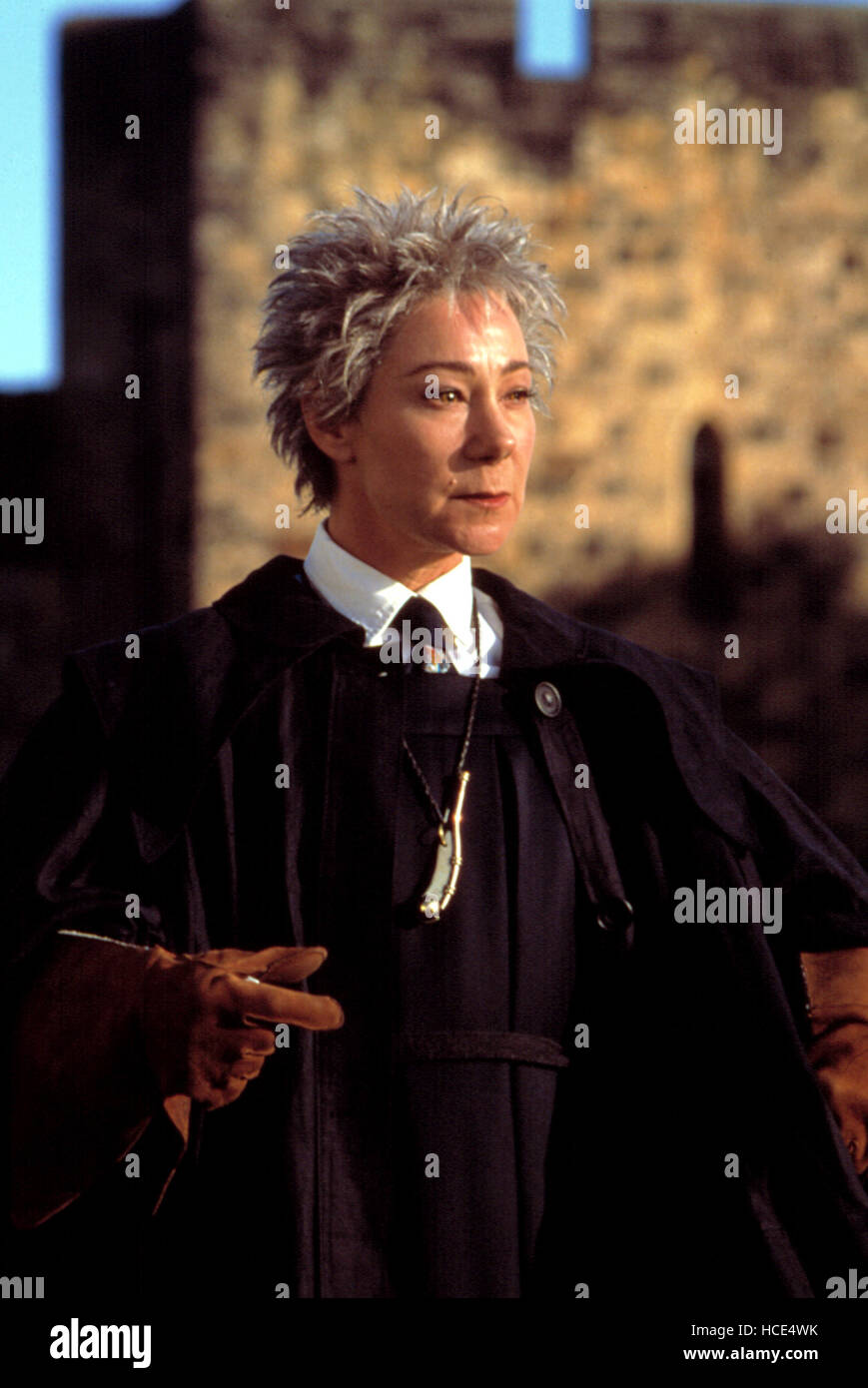 HARRY POTTER AND THE SORCERER'S STONE, Zoe Wanamaker, 2001, (c) Warner ...