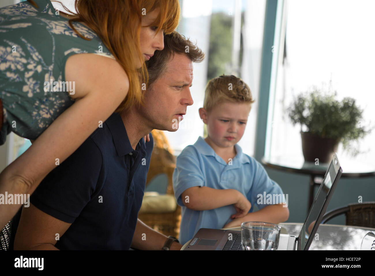 HEAVEN IS FOR REAL, l-r: Kelly Reilly, Greg Kinnear, Connor Corum, 2014 ...