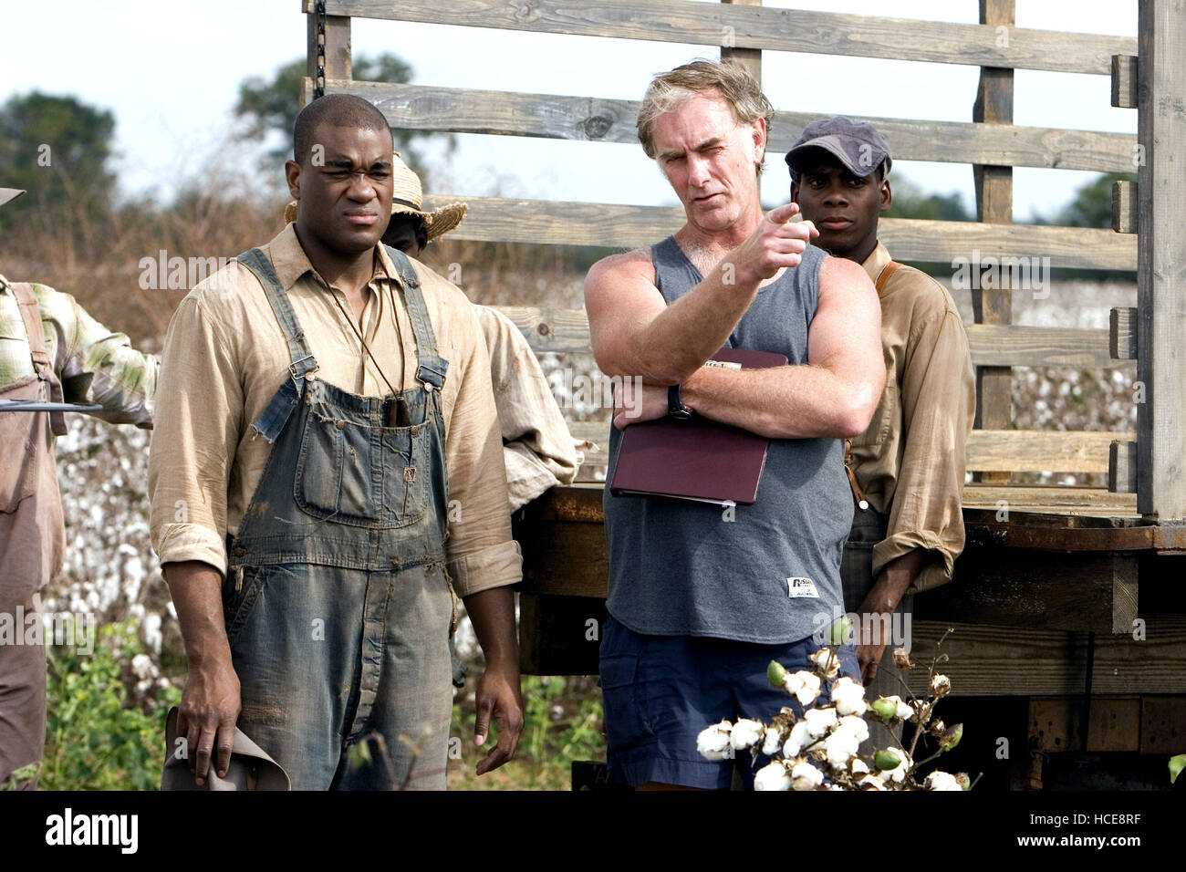 HONEYDRIPPER, foreground: Eric L. Abrams, director John Sayles, on set ...