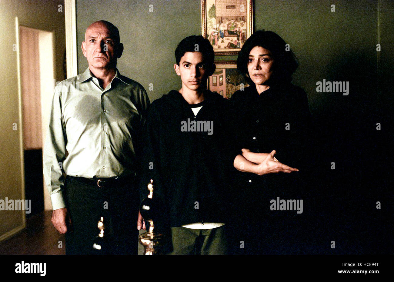 HOUSE OF SAND AND FOG, Ben Kingsley, Jonathan Ahdout, Shohreh ...