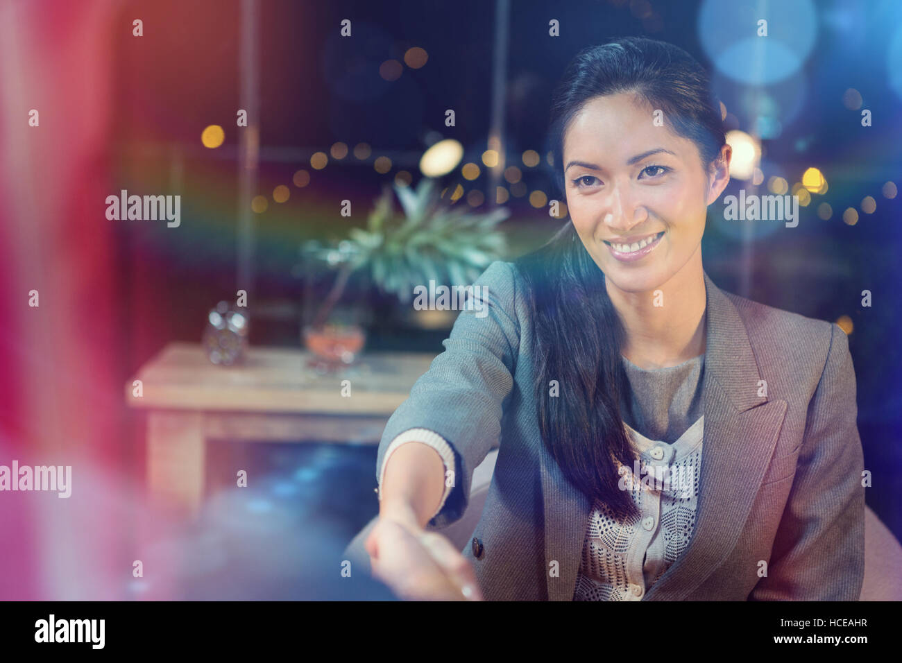 Colleague clipboard hi-res stock photography and images - Alamy