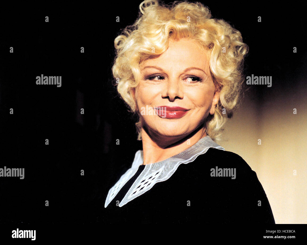 A HEART ELSEWHERE, (aka IL CUORE ALTROVE), Sandra Milo, 2003 Stock ...