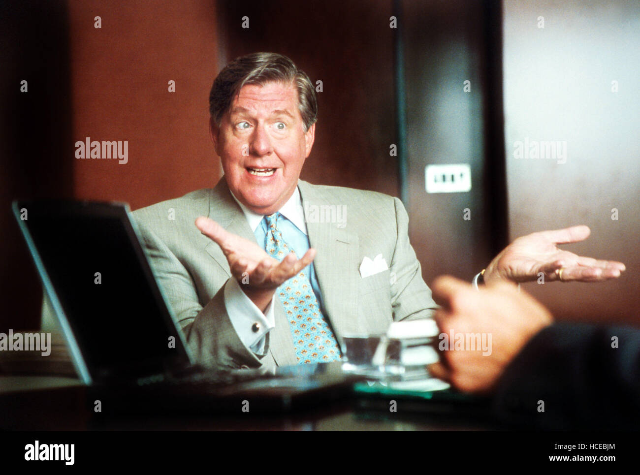 INTOLERABLE CRUELTY, Edward Herrmann, 2003, (c) Universal/courtesy ...