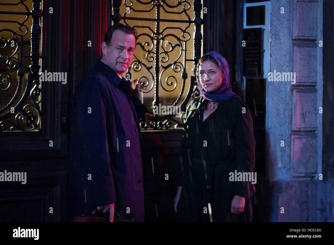 INFERNO, from left: Tom Hanks, Sidse Babett Knudsen, 2016. ph: Jonathan ...