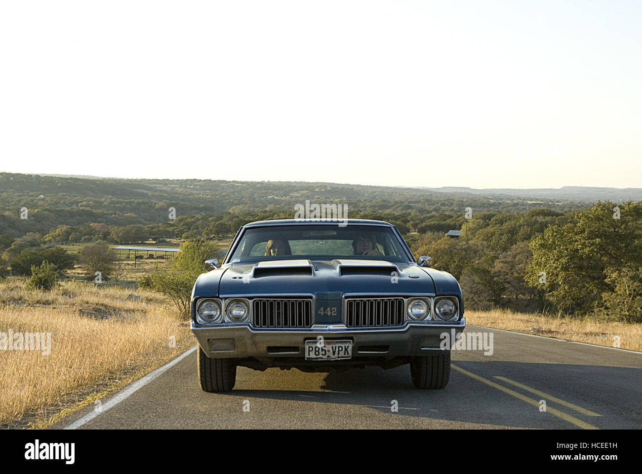 THE HITCHER, sitting in car: Sophia Bush, Zachary Knighton, 2007 ...