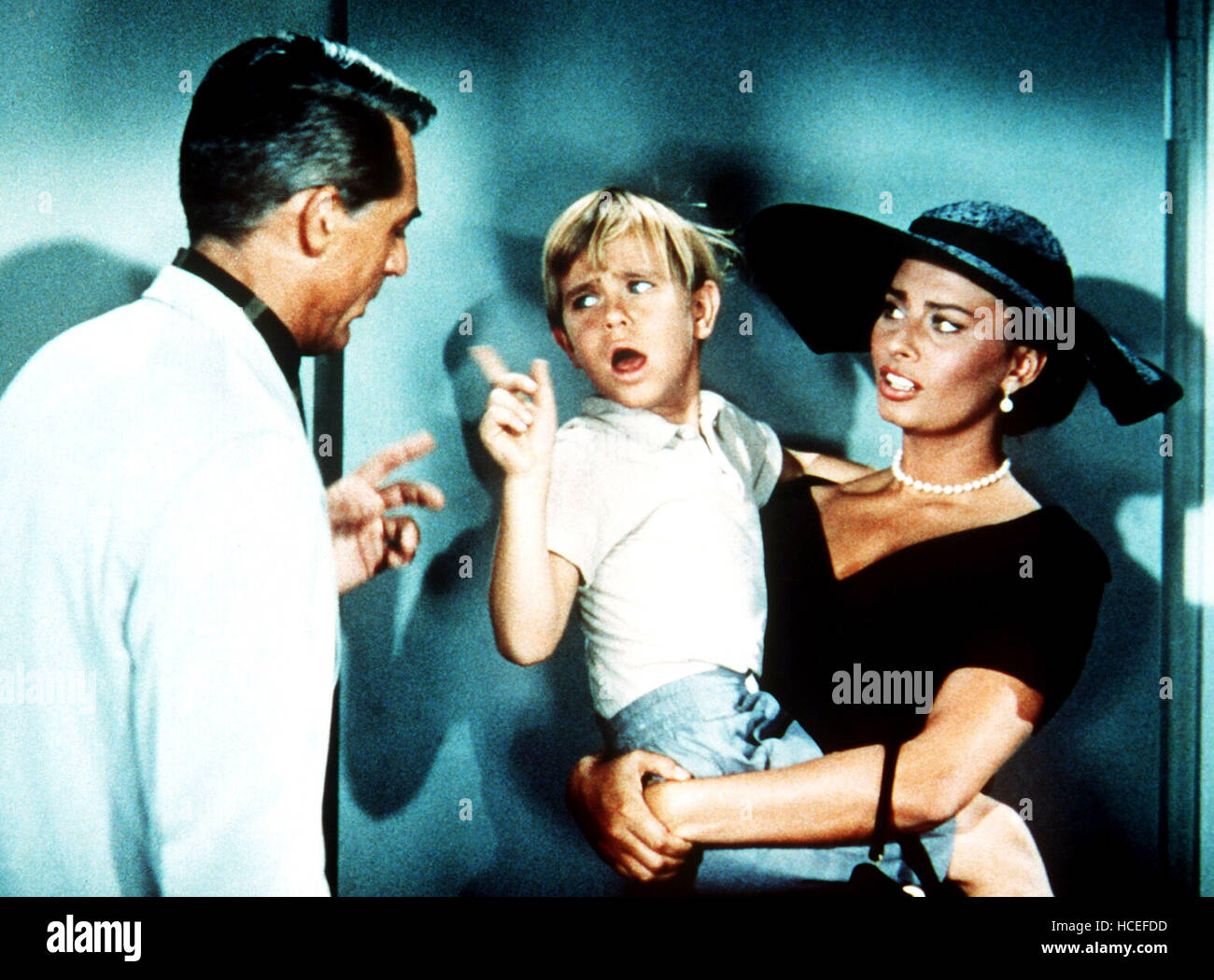 HOUSEBOAT, Cary Grant, Charles Herbert, Sophia Loren, 1958 Stock Photo ...