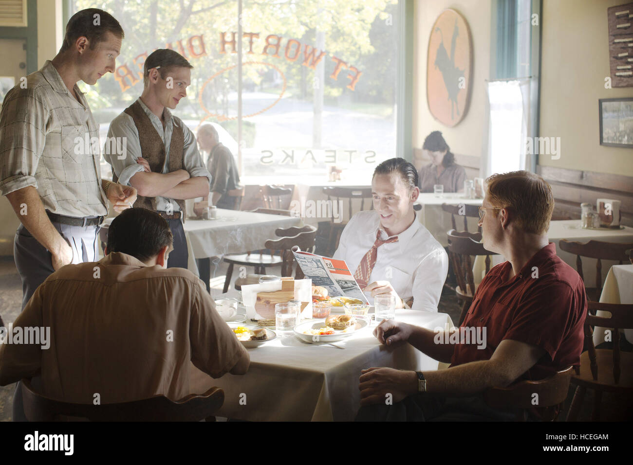I SAW THE LIGHT, from left: Casey Bond, Joshua Brady, Tom Hiddleston as ...