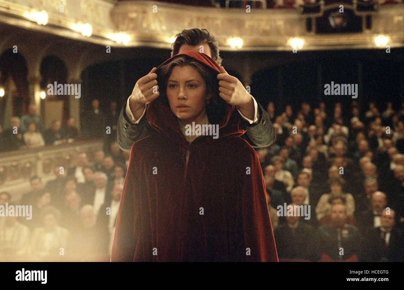 THE ILLUSIONIST, Jessica Biel, Edward Norton (hidden), 2006. © Yari ...