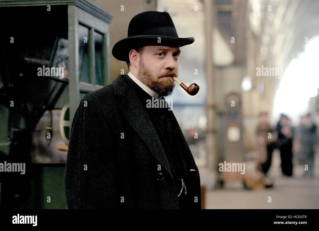 THE ILLUSIONIST, Paul Giamatti, 2006. © Yari Film Group Releasing ...