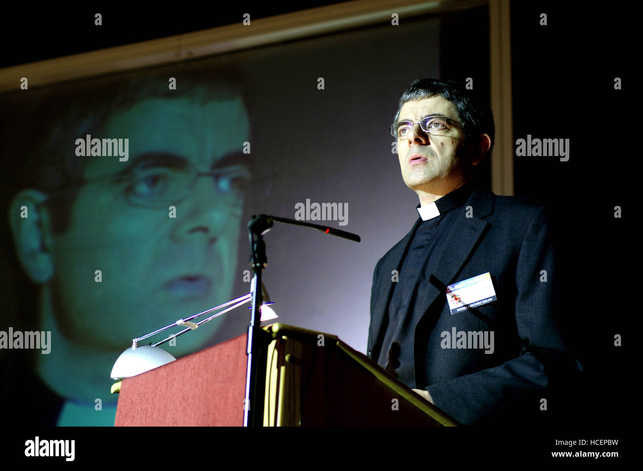 KEEPING MUM, Rowan Atkinson, 2005, ©Think Film/courtesy Everett ...