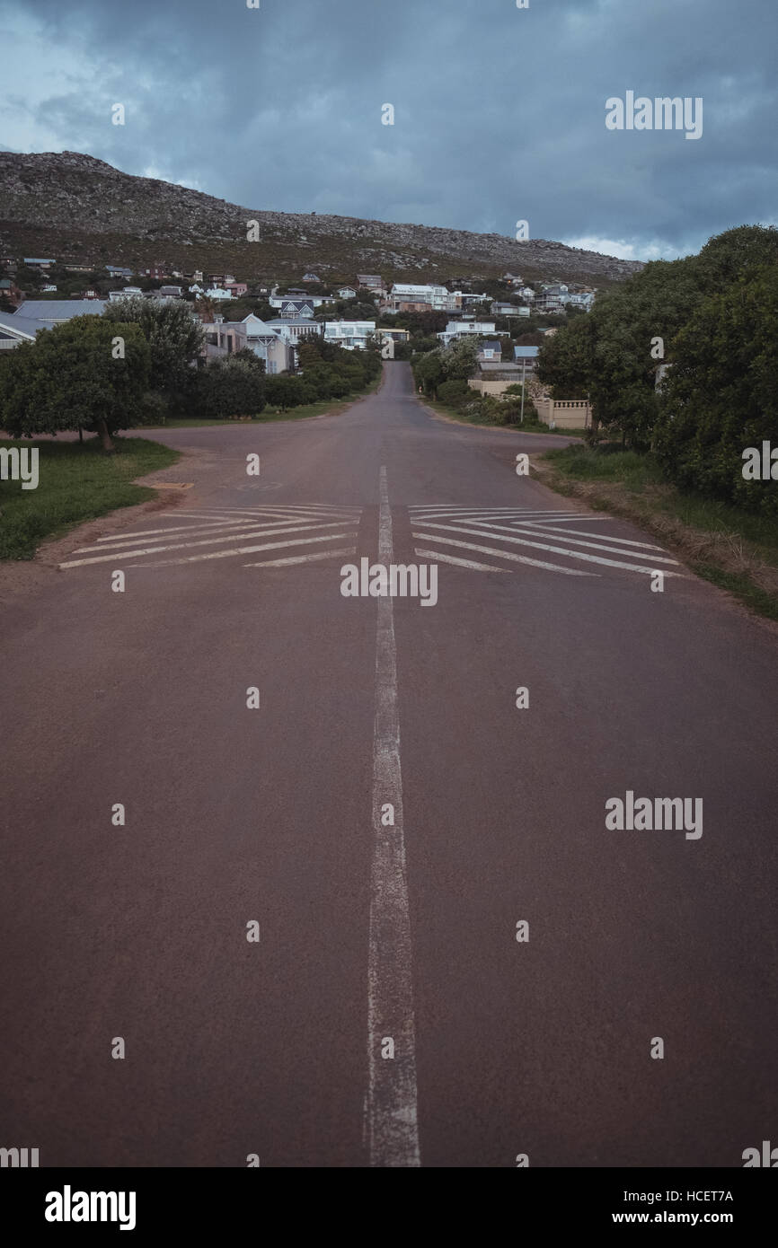 Road into village hi-res stock photography and images - Alamy