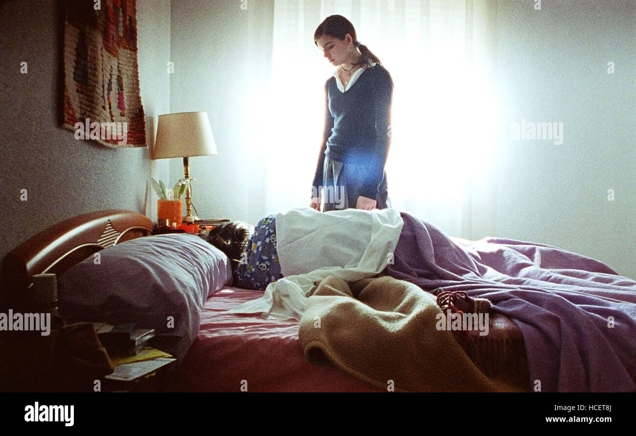 LA INFLUENCIA, from left: Jimena Jimenez, Paloma Morales, 2007. ©BAC ...