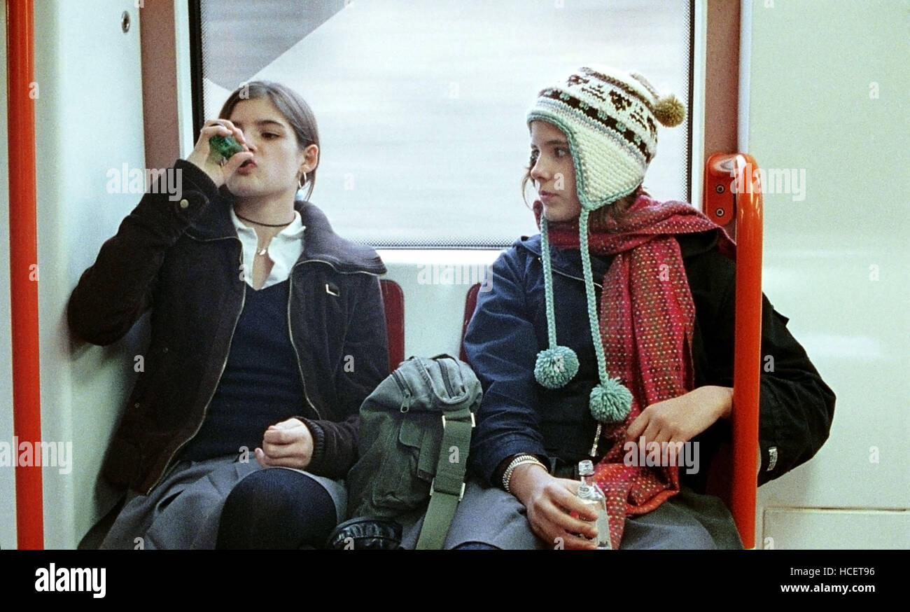 LA INFLUENCIA, Jimena Jimenez (left), 2007. ©BAC Films/Courtesy Everett ...