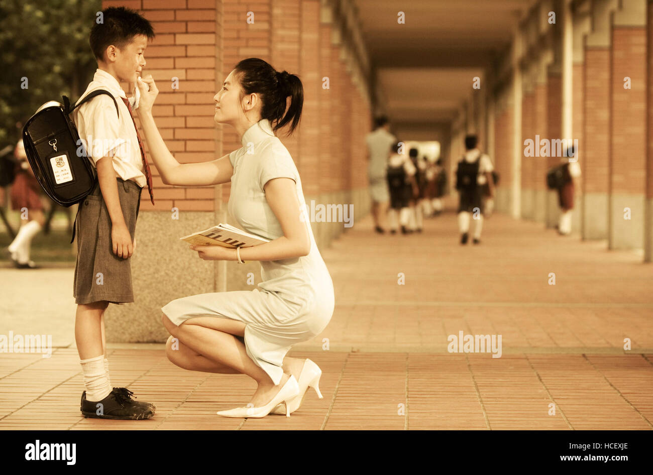 CJ7, (aka A HOPE, aka CHEUNG GONG 7 HOU), Kitty Zhang Yugi (right ...