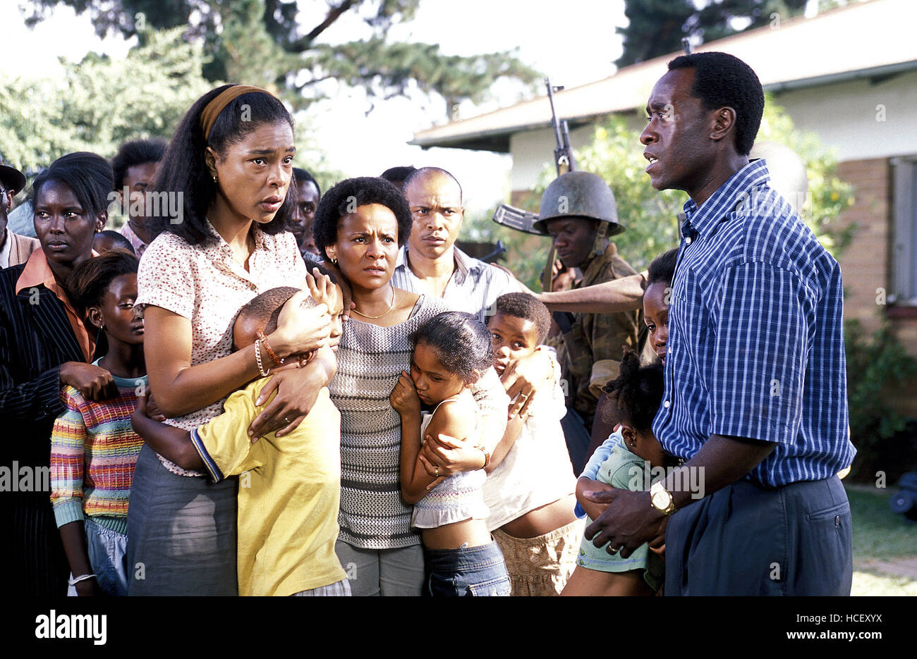 HOTEL RWANDA, Sophie Okonedo, Don Cheadle, 2004, (c) United Artists ...