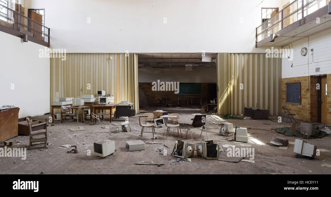 HOMO SAPIENS, 2016. © Kimstim Films /Courtesy Everett Collection Stock ...