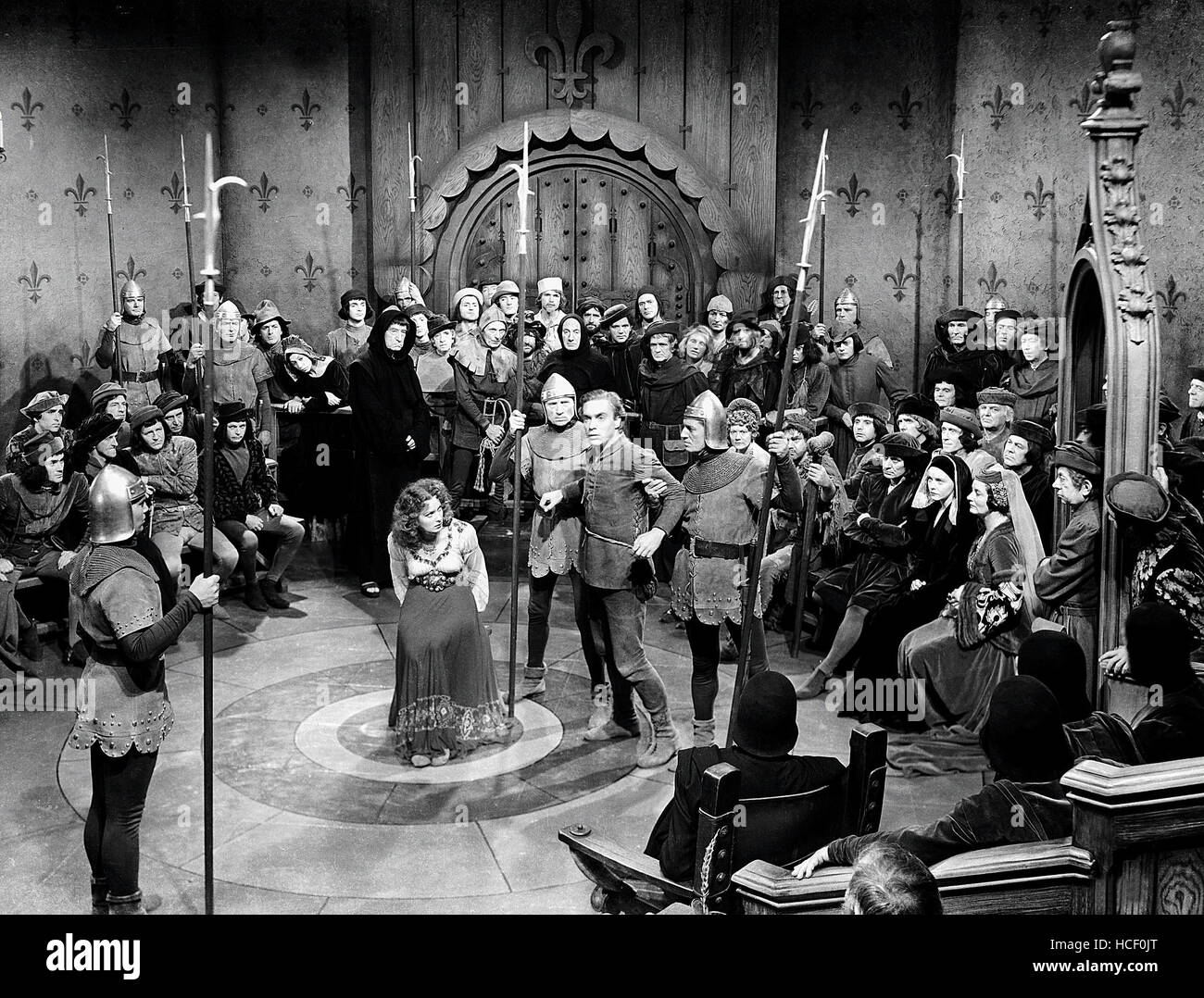 THE HUNCHBACK OF NOTRE DAME, Maureen O'Hara, Edmund O'Brian, 1939 Stock ...