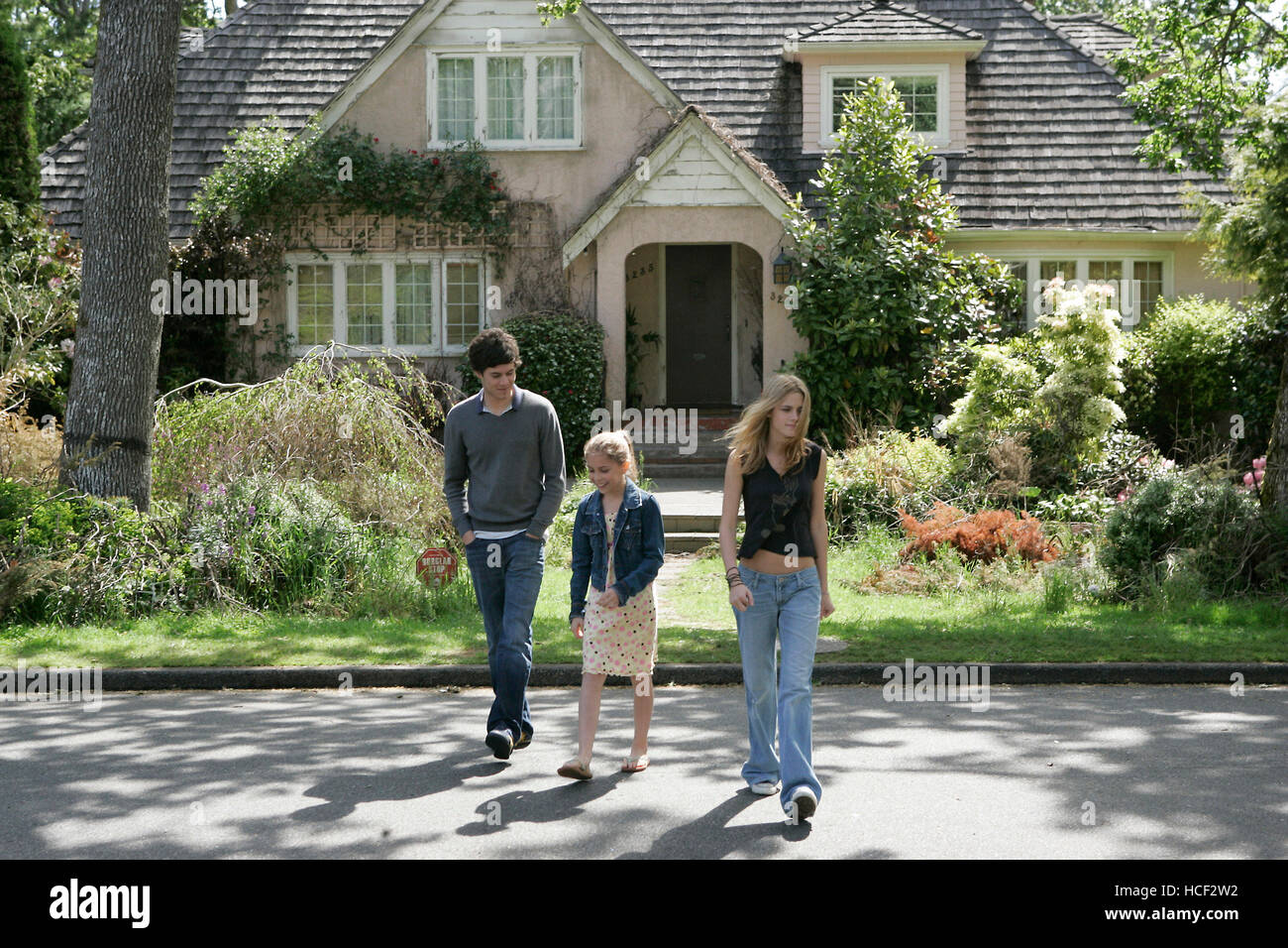 IN THE LAND OF WOMEN, Adam Brody, Mackenzie Vega, Kristen Stewart, 2007 ...
