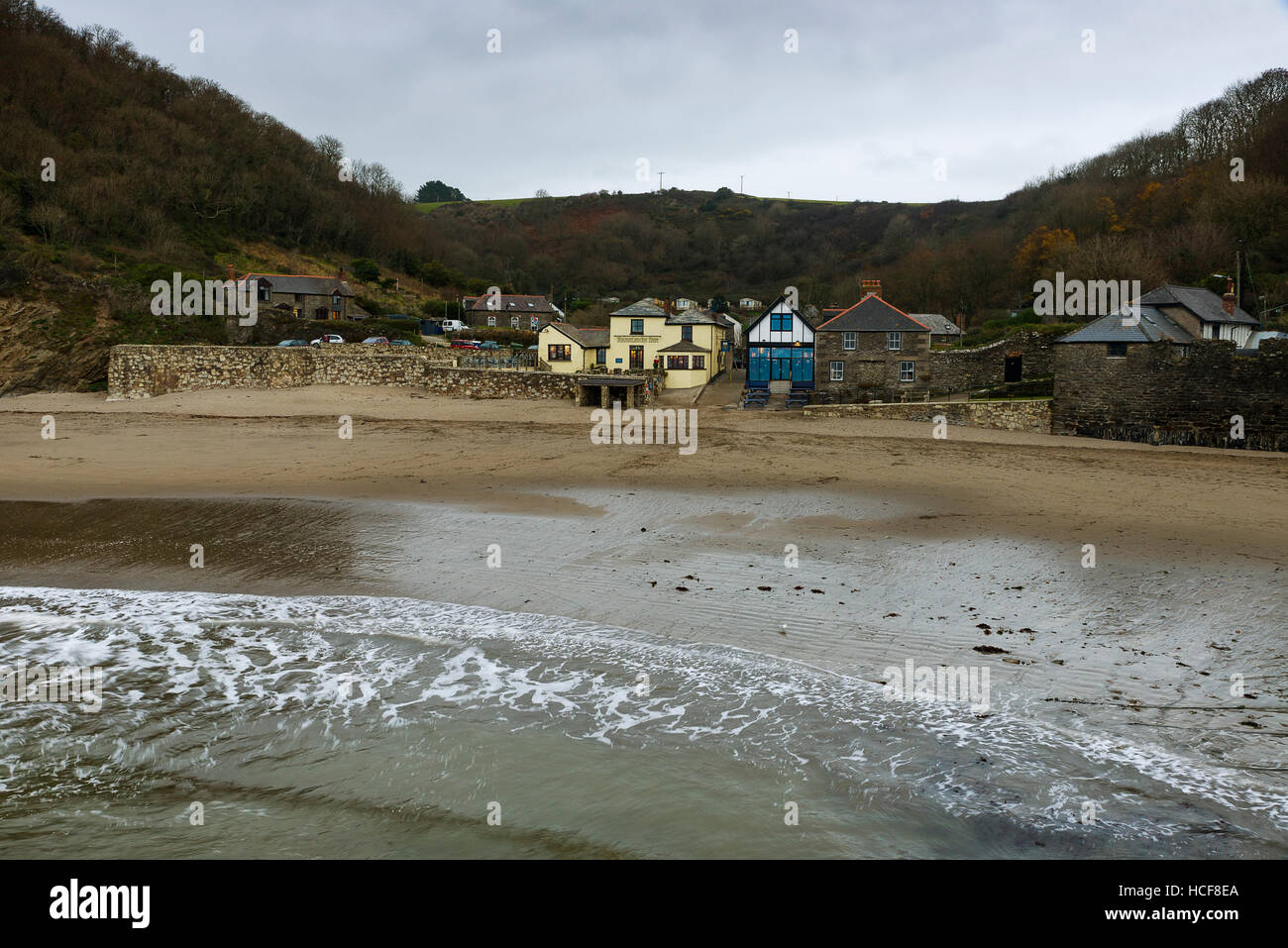 Slow shutter speed used hi-res stock photography and images - Alamy