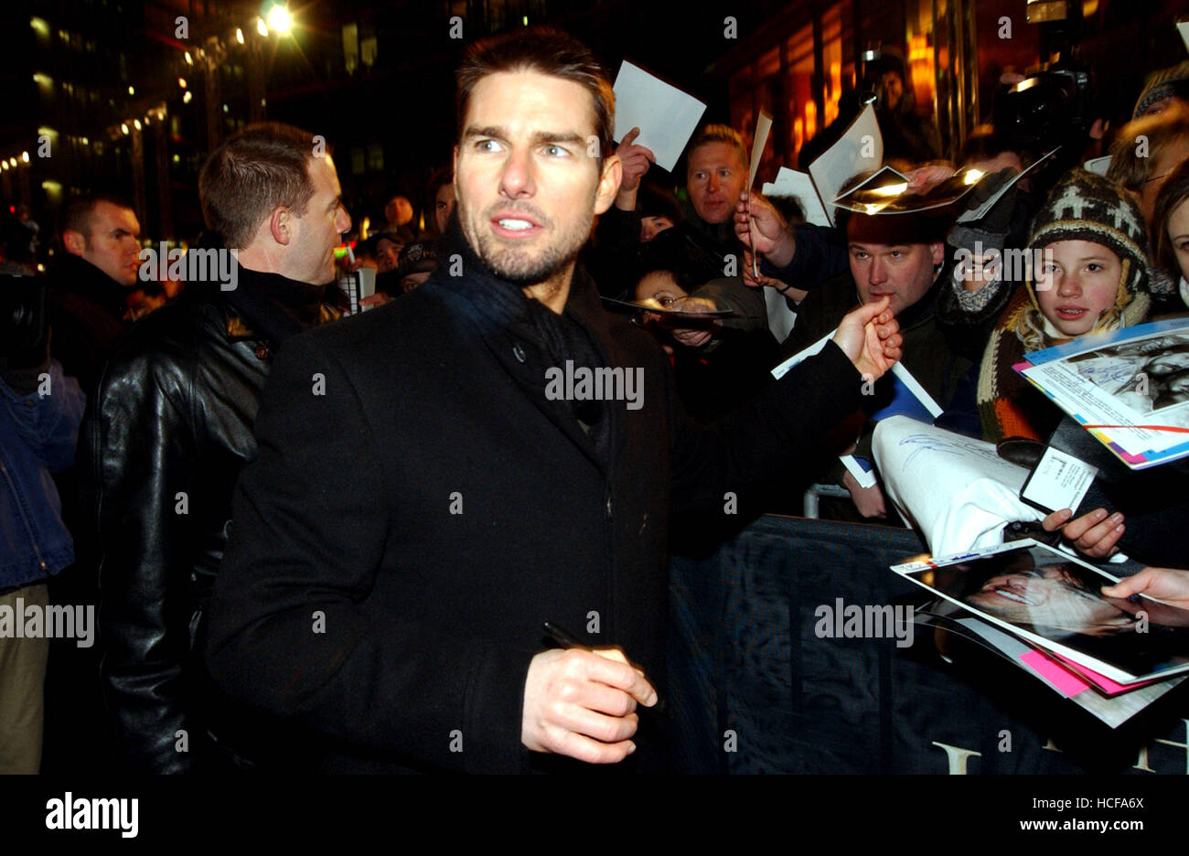 Tom Cruise signing autographs at the European premiere of THE LAST ...