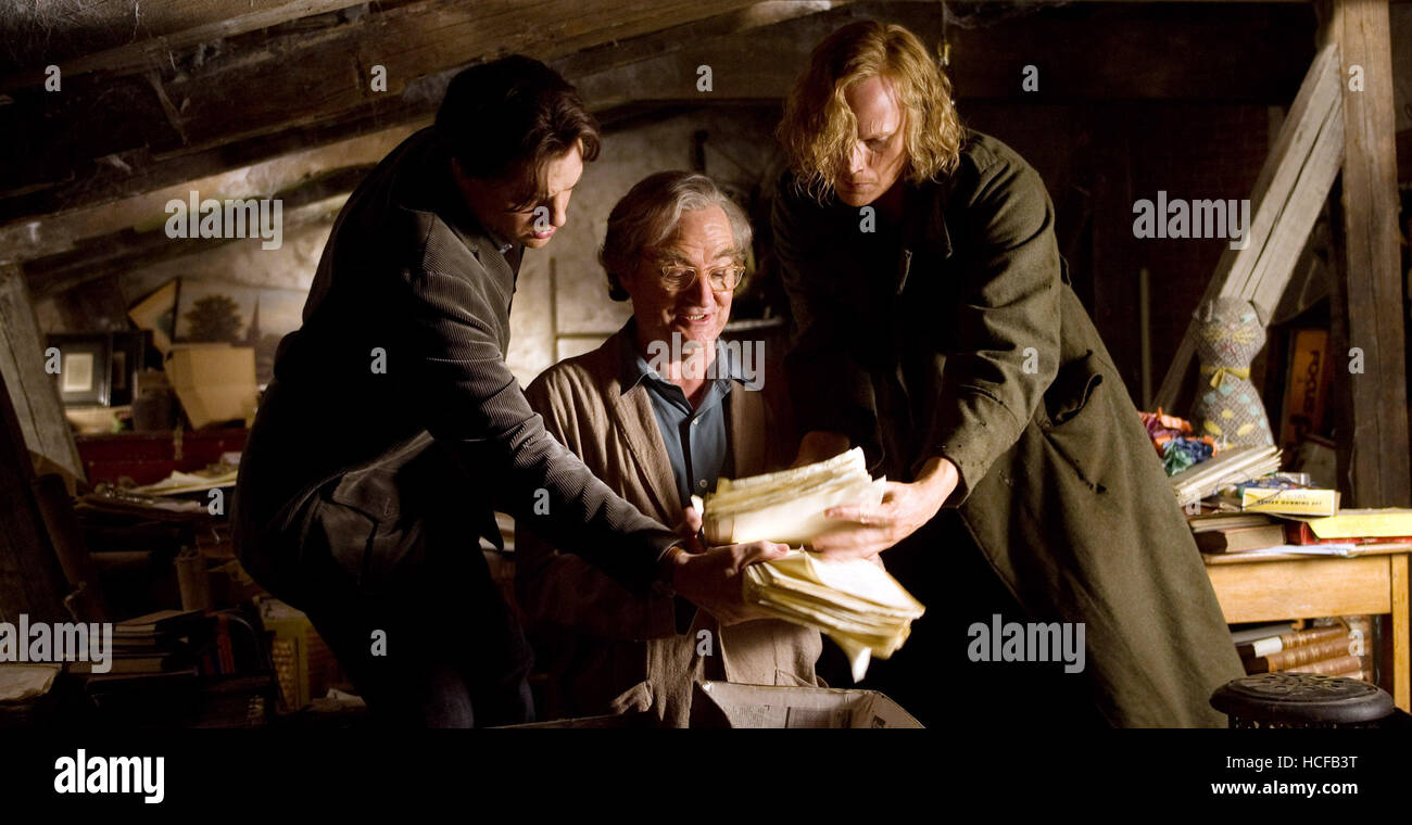 INKHEART, from left: Brendan Fraser, Jim Broadbent, Paul Bettany, 2008 ...