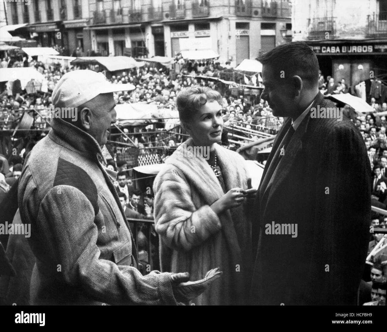 IT STARTED WITH A KISS, from left: director George Marshall, Debbie ...