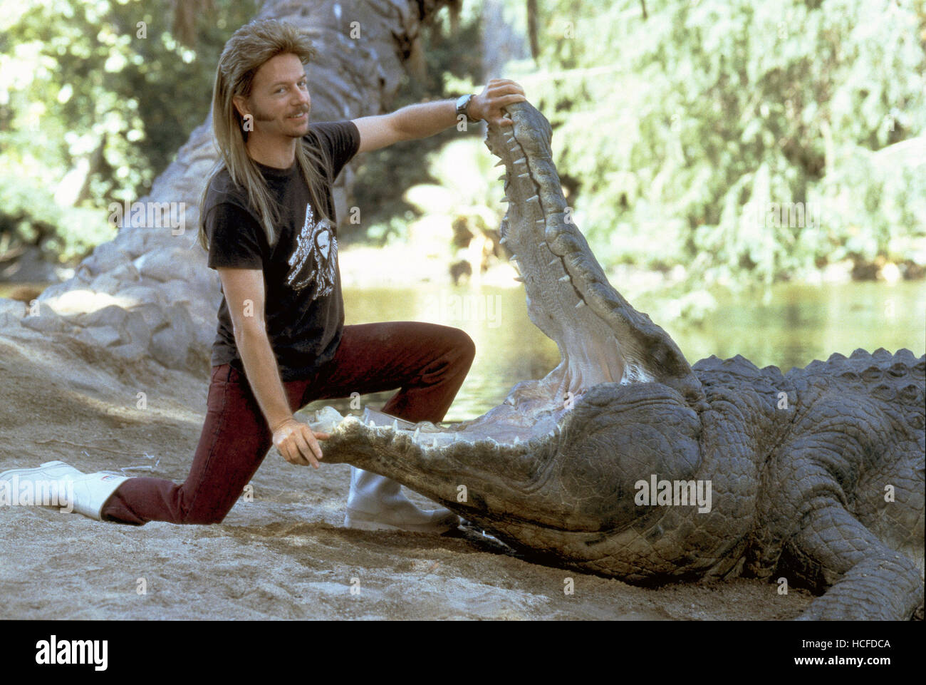 JOE DIRT, David Spade, 2001. ©Columbia Pictures/Courtesy Everett ...