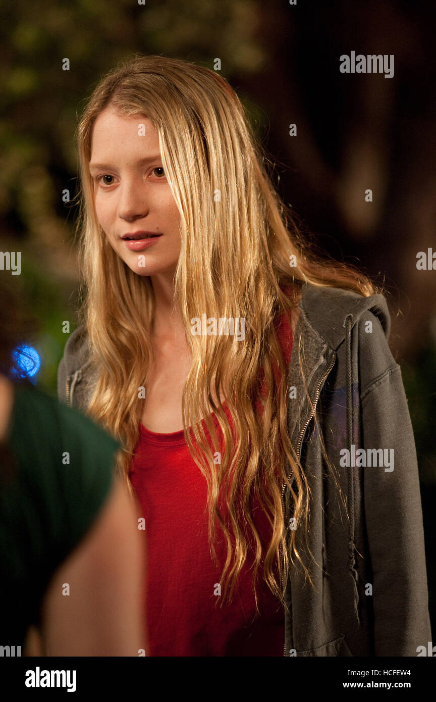 THE KIDS ARE ALL RIGHT, Mia Wasikowska, 2010, Ph: Suzanne Tenner ...