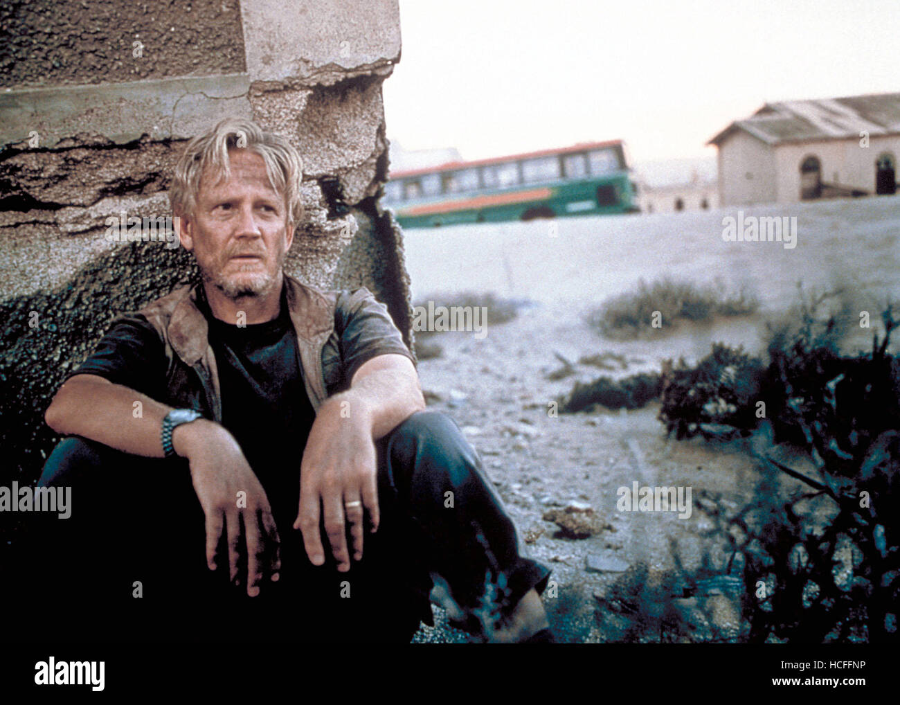 THE KING IS ALIVE, Bruce Davison, 2000, (c) IFC Films/courtesy Everett ...