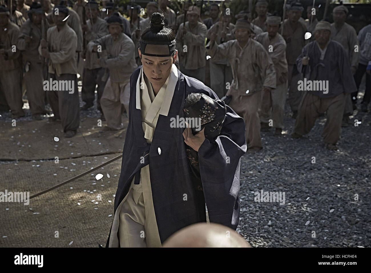 KUNDO: AGE OF THE RAMPANT, (aka KUNDO: MIN-RAN-EUI SI-DAE), KANG Dong ...