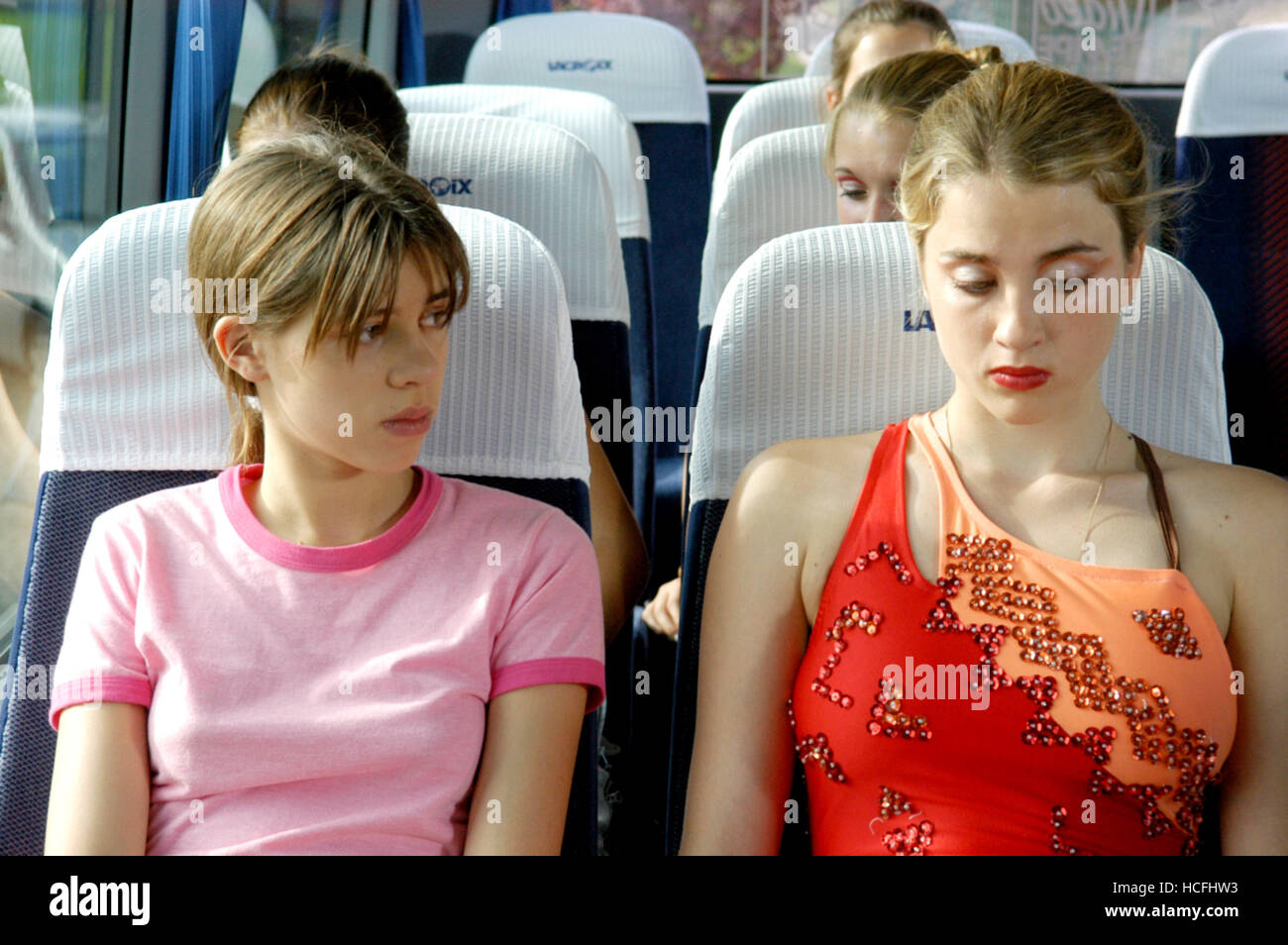 WATER LILIES, (aka NAISSANCE DES PIEUVRES), Pauline Acquart, Adele Haenel, 2007. ©Haut Et Court ...