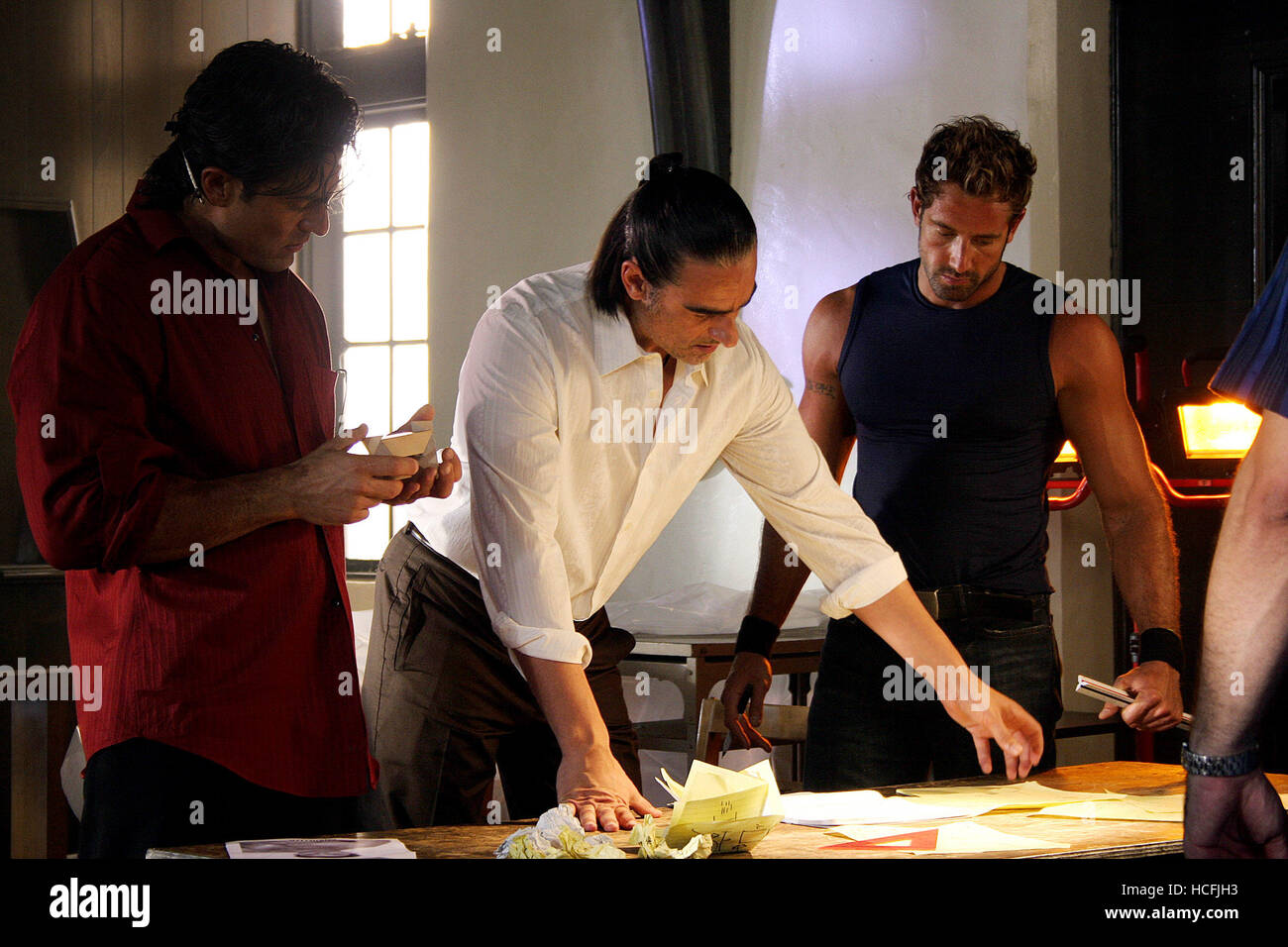 LADRON QUE ROBA A LADRON, Fernando Colunga, Miguel Varoni, Gabriel Soto ...