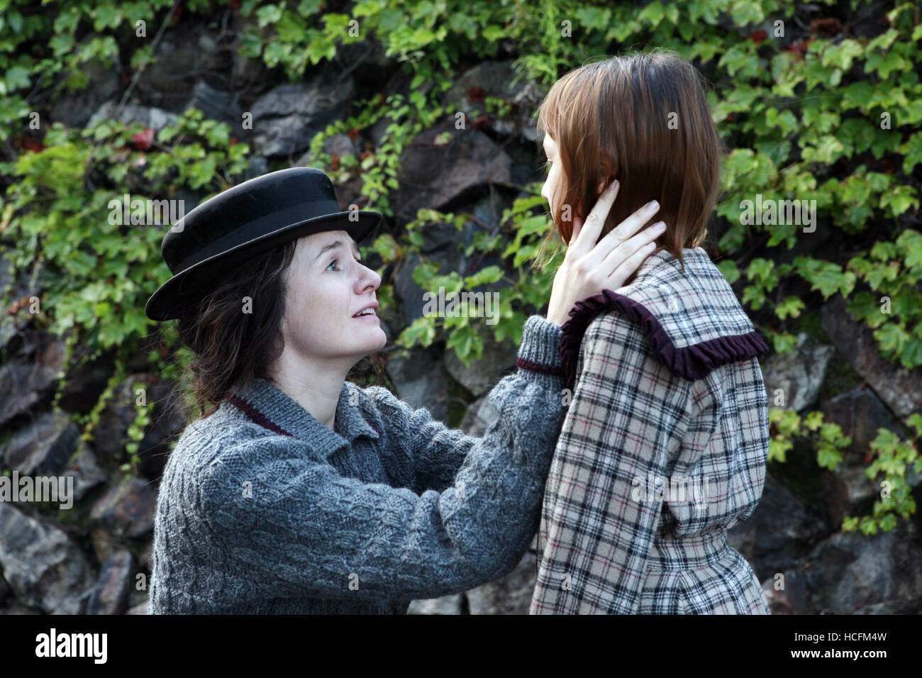 LEONIE, left: Emily Mortimer, 2010, ph: Patti Perret/©Monterey Media ...