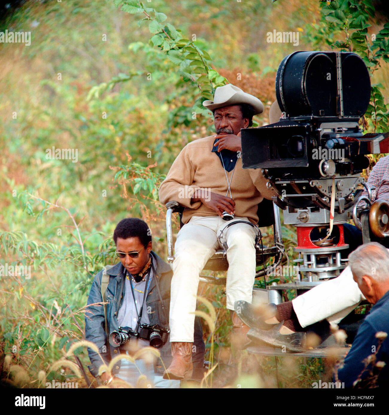 THE LEARNING TREE, from left: Gordon Parks Jr., director Gordon Parks ...