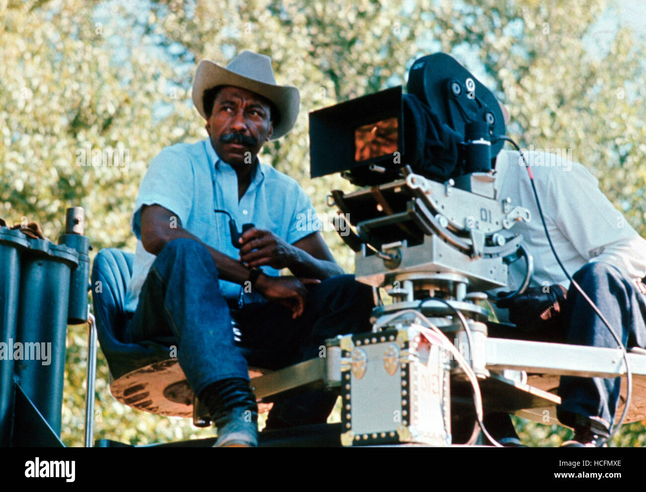 THE LEARNING TREE, director Gordon Parks on set, 1969 Stock Photo - Alamy
