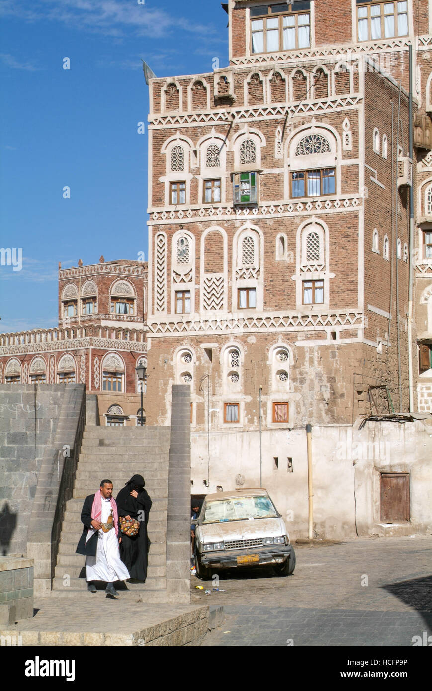 Sana, Yemen - 19 January 2008: people walking on the streets of old ...