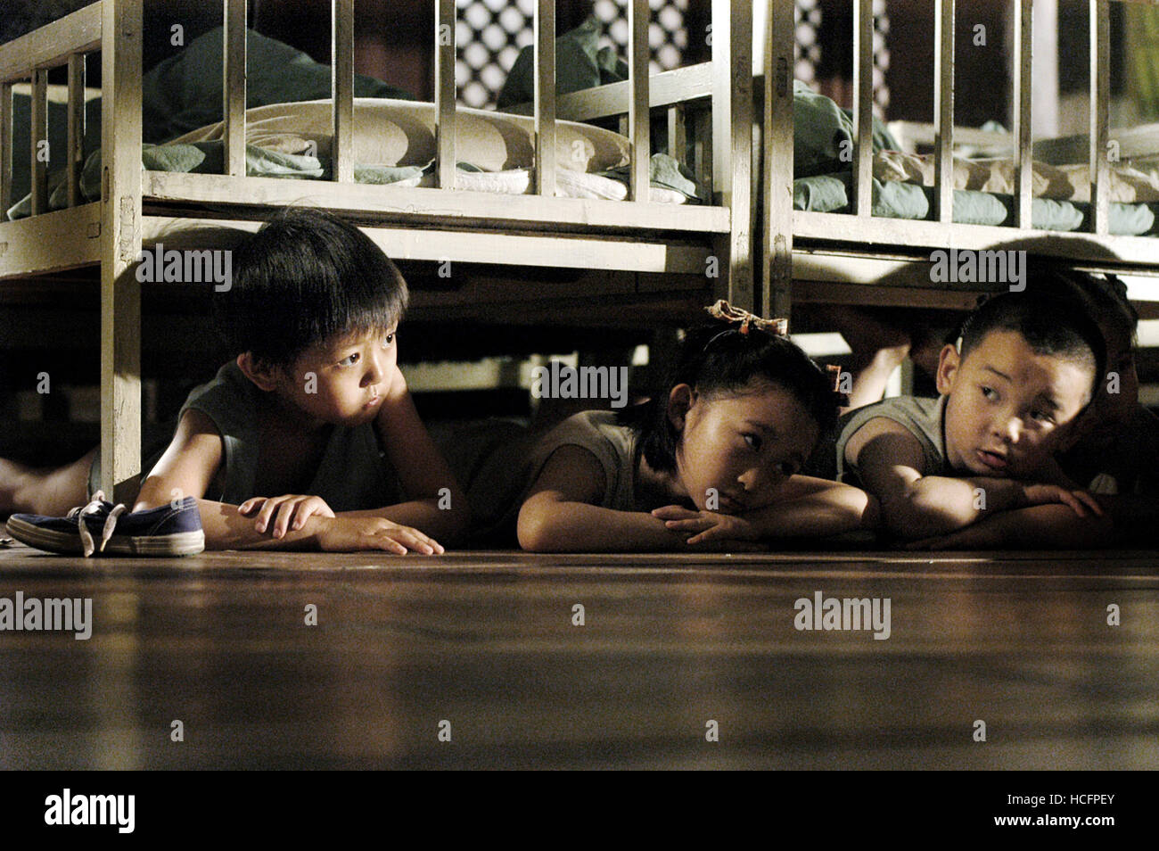 LITTLE RED FLOWERS, (aka KAN SHANG QU HEN MEI), Dong Bowen (left), 2006 ...