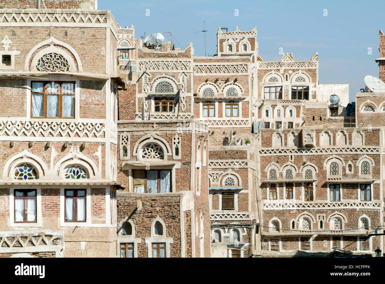 Sana'a tower houses hi-res stock photography and images - Alamy