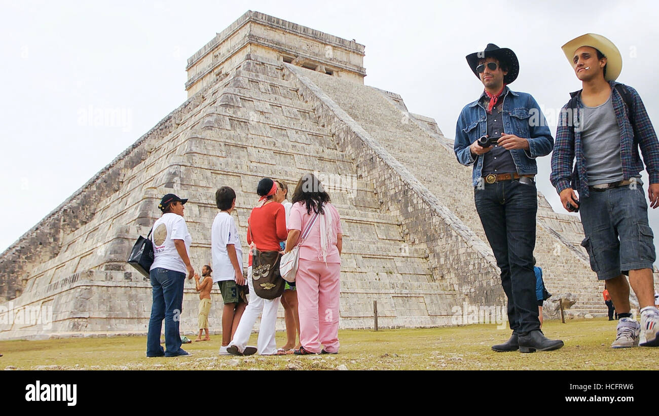 LA ULTIMA PELICULA, foreground from left: Alex Ross Perry, Gabino ...