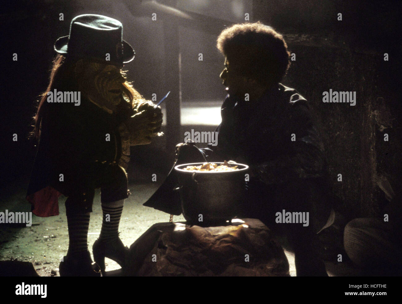 LEPRECHAUN IN THE HOOD, Warwick Davis, Red Grant, 2000. ©Trimark ...