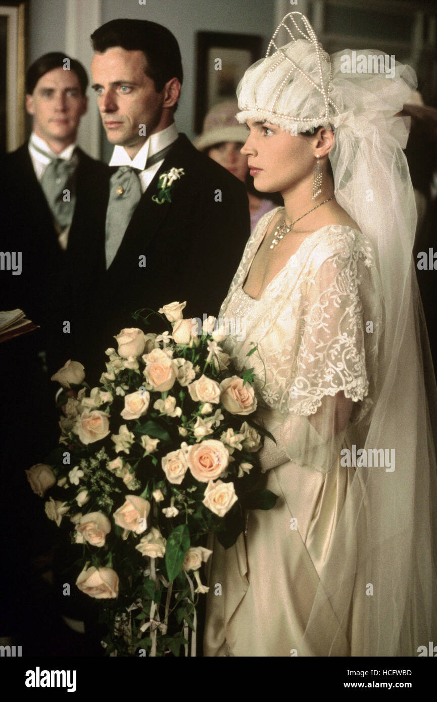 LEGENDS OF THE FALL, Aidan Quinn, Julia Ormond, 1994, ©TriStar Pictures ...