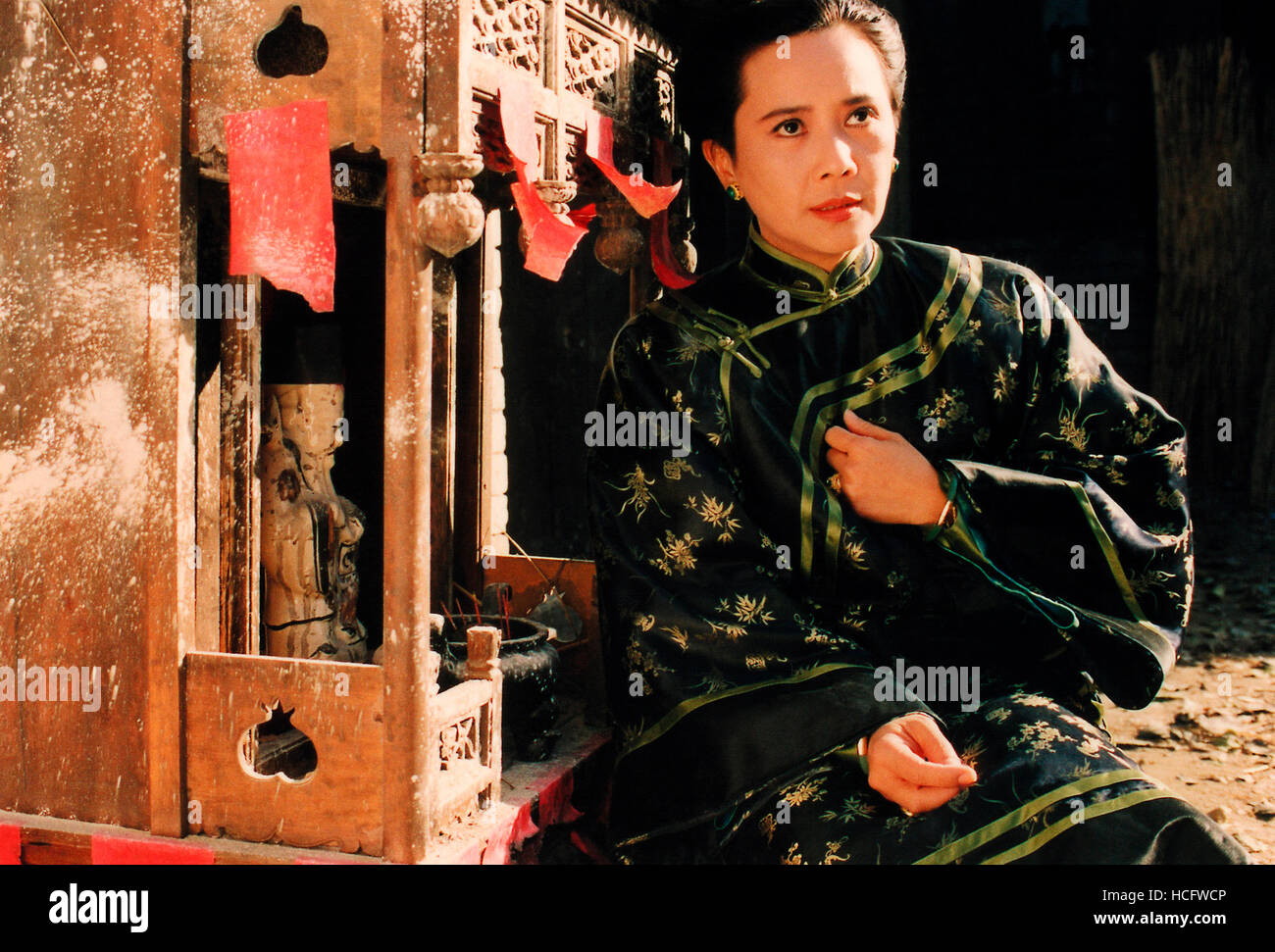 LEGEND OF THE RED DRAGON, (aka THE NEW LEGEND OF SHAOLIN, aka HUNG HEI ...